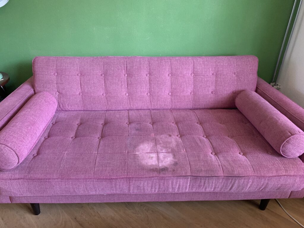 Meubelreiniging | Meubels weer schoon | De Vlekkenreiniger